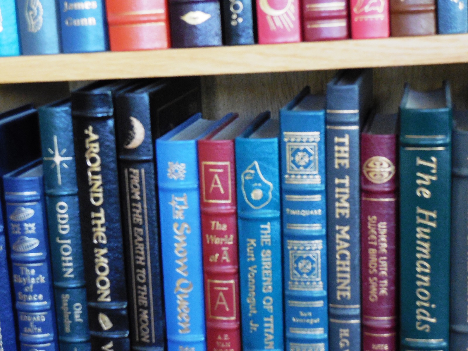 001 – Book Signing Central